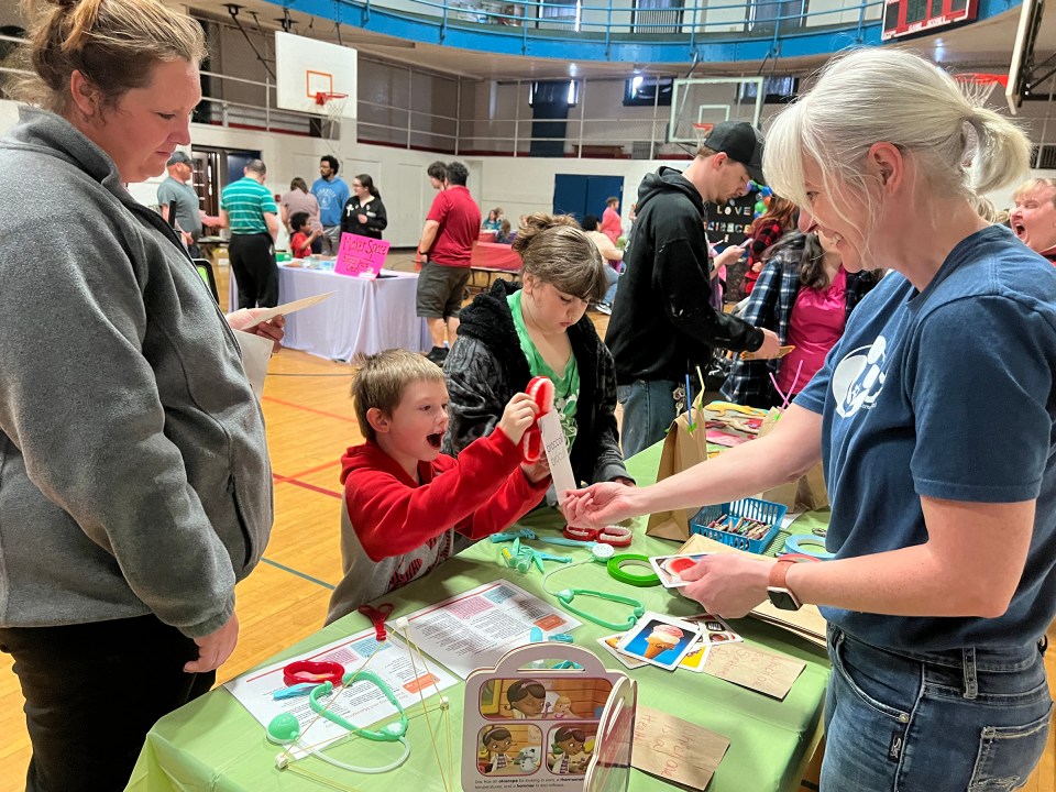 JCLC Holds 13th Annual Family Science Night – WNY News Now